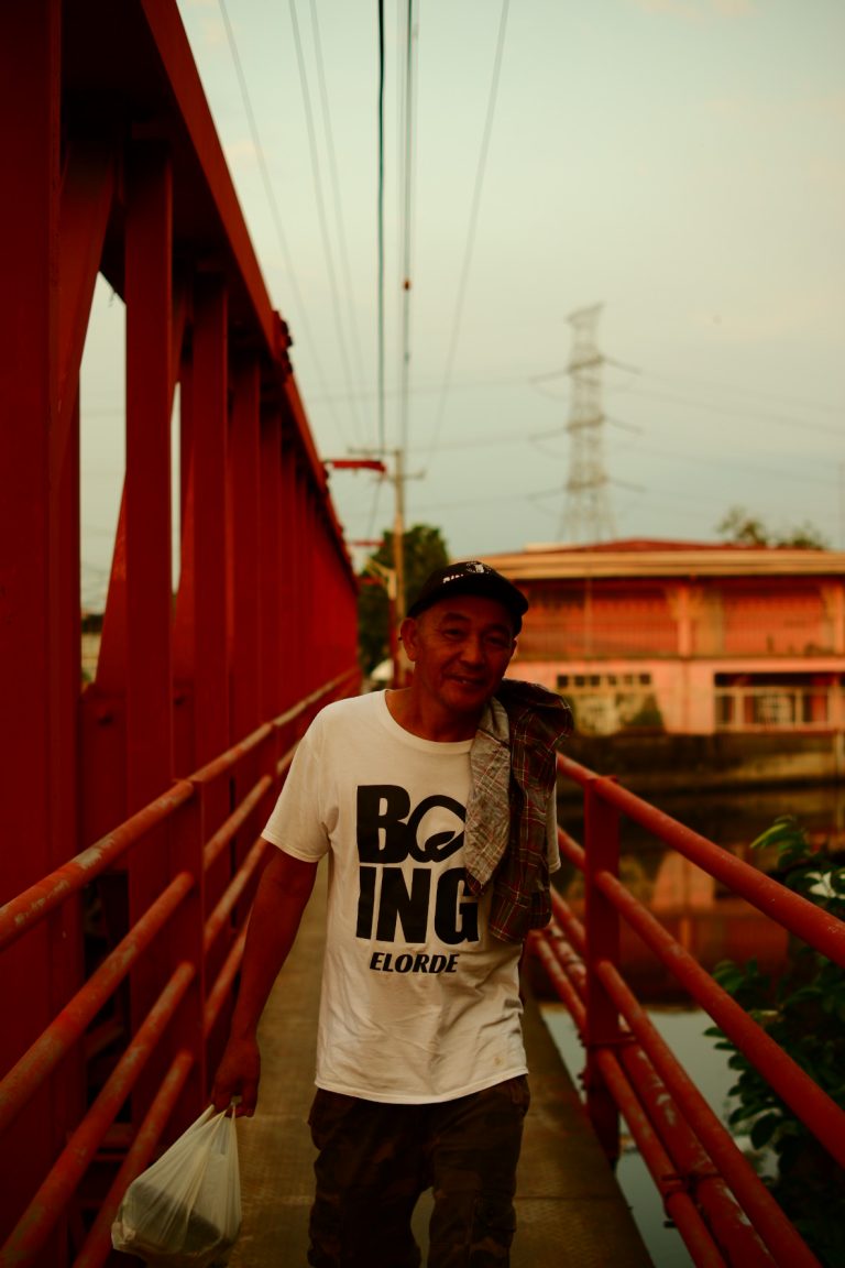 Mathew Olpindo - Artist on PortraitMode - Share Your Street Photography