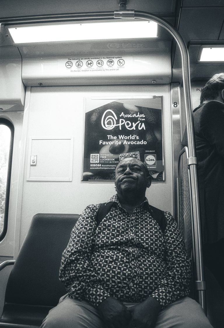 David Logan - Artist on PortraitMode - Share Your Street Photography