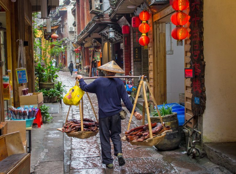 Mario Cortez - Artist on PortraitMode - Share Your Street Photography