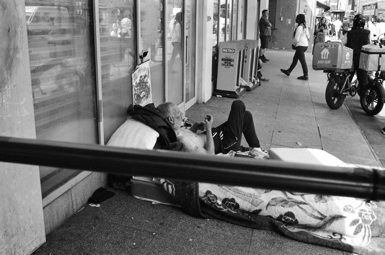 Luke Bird - Artist on PortraitMode - Share Your Street Photography